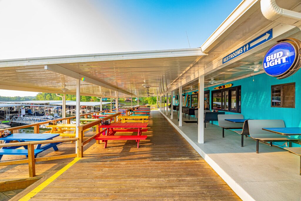 Hard Dock Café | Tims Ford Marina and Resort